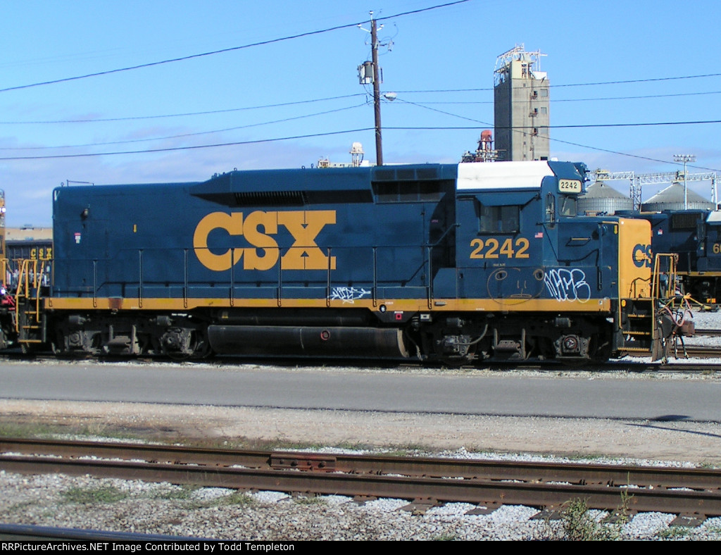 CSX 2242